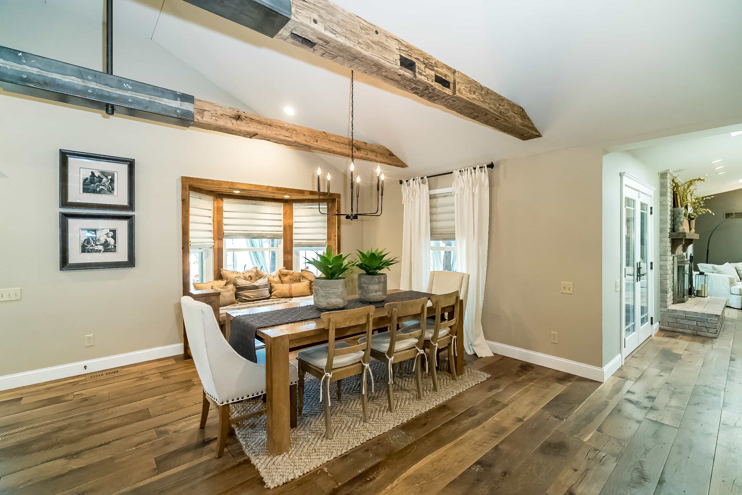Kassie View Rustic Farmhouse - SK Interiors